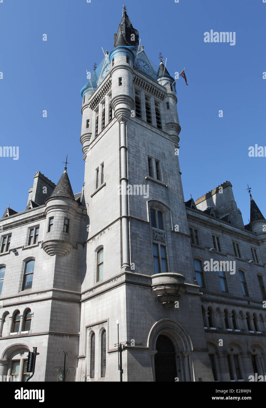 Aberdeen clock tower hi-res stock photography and images - Alamy