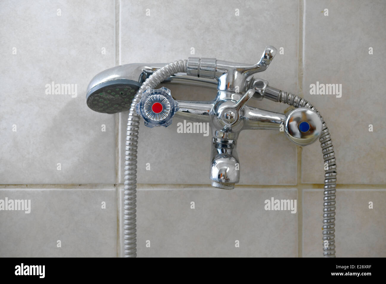 Drop shower hi-res stock photography and images - Alamy