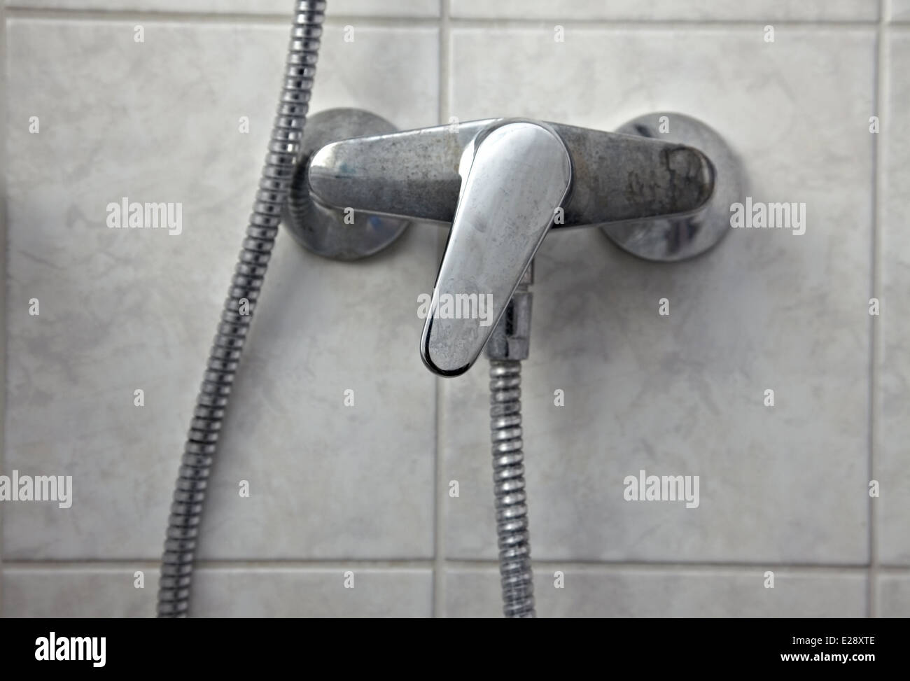 Wet shower tile hi-res stock photography and images - Alamy