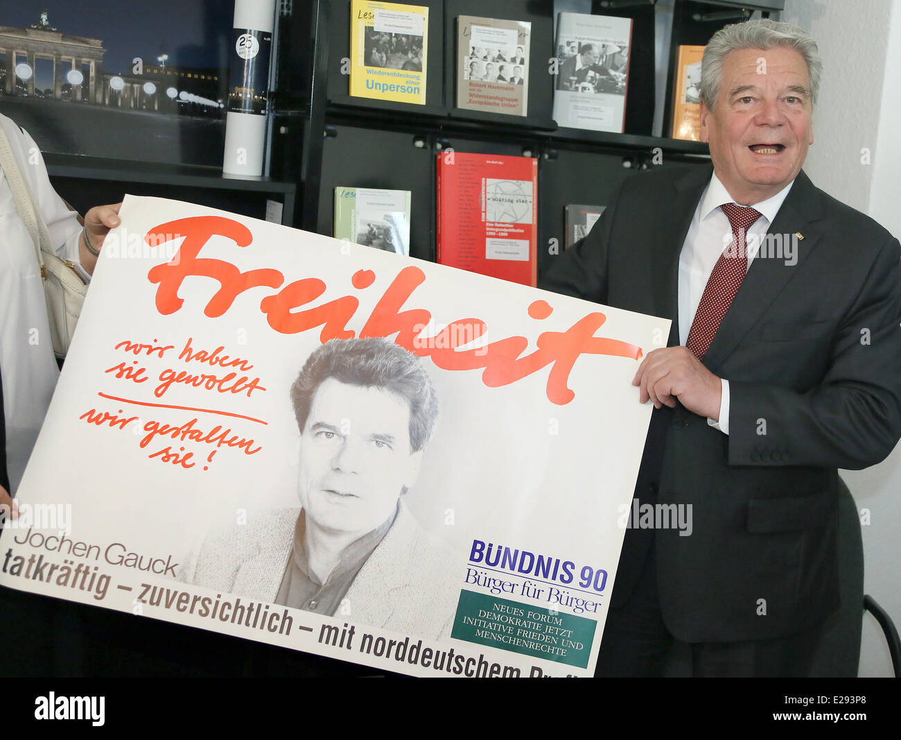 Berlin, Germany. 17th June, 2014. German President Joachim Guack holds ...