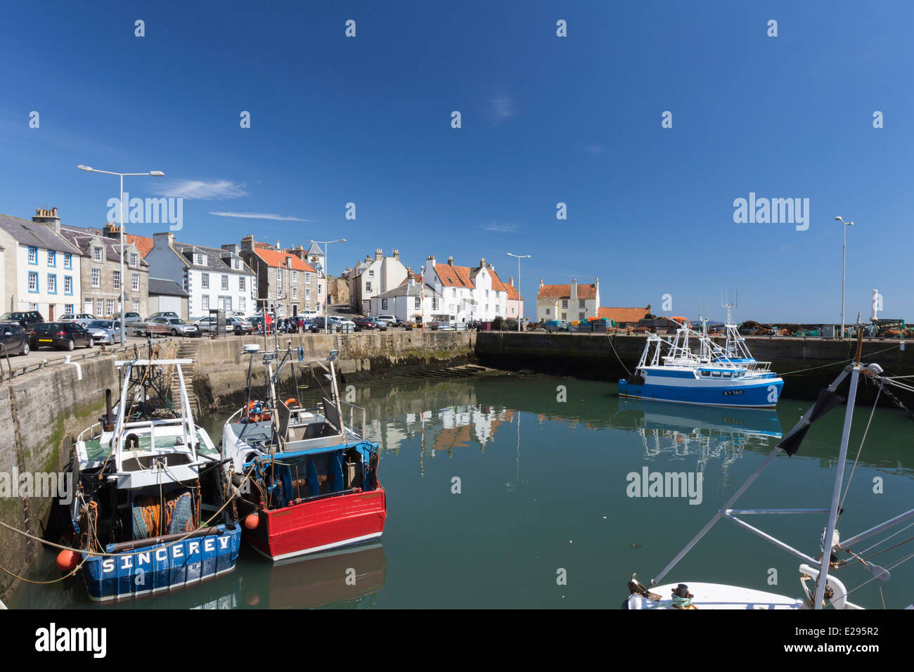 Pittenweem Harbour in the East Neuk of Fife Stock Photo - Alamy