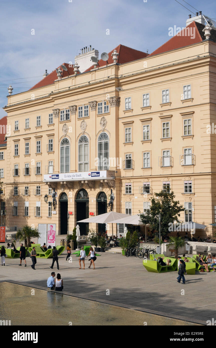 Courtyard of the Museumsquartier with a baroque building, Museumplatz ...