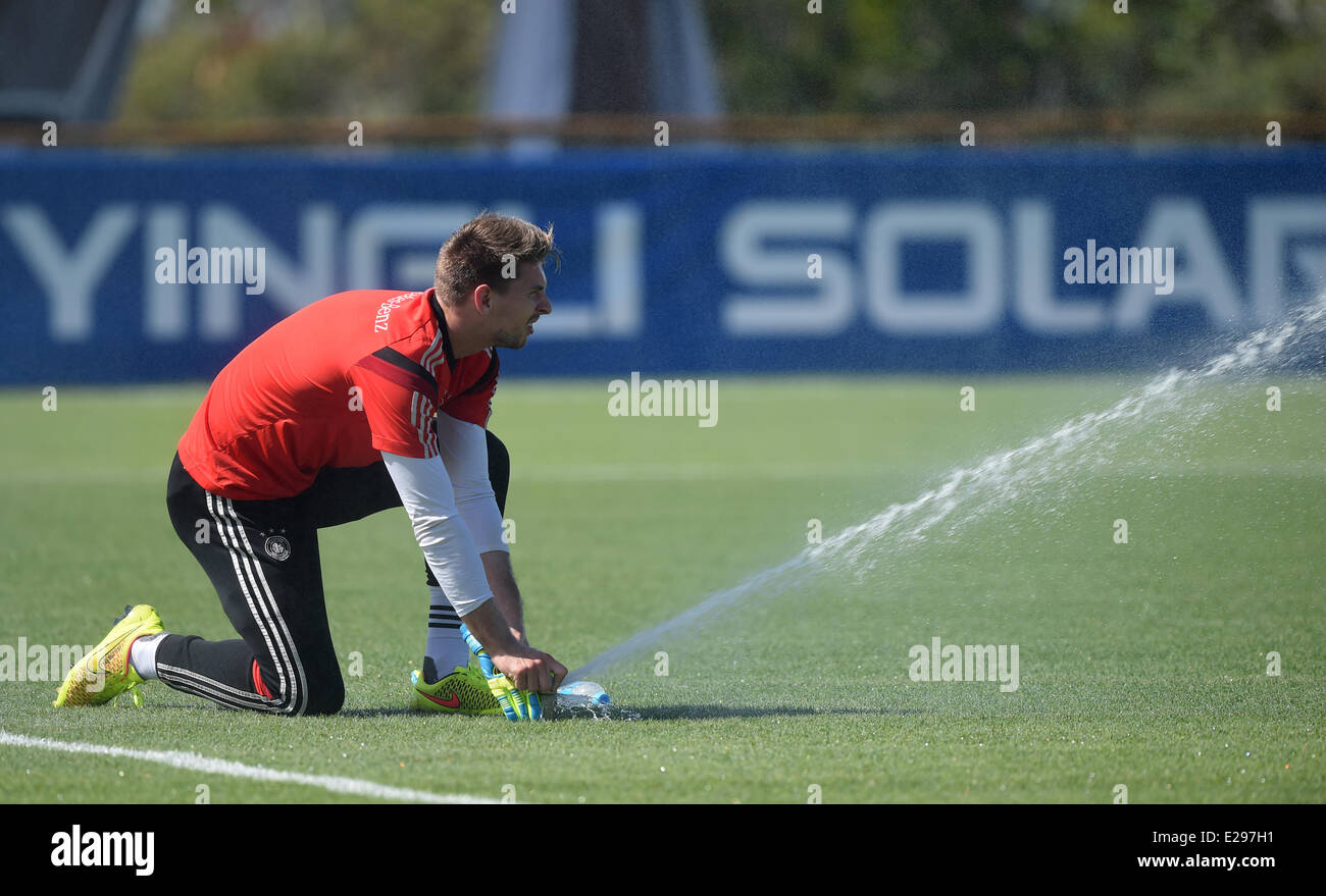 Ron robert zieler world cup hi-res stock photography and images - Alamy