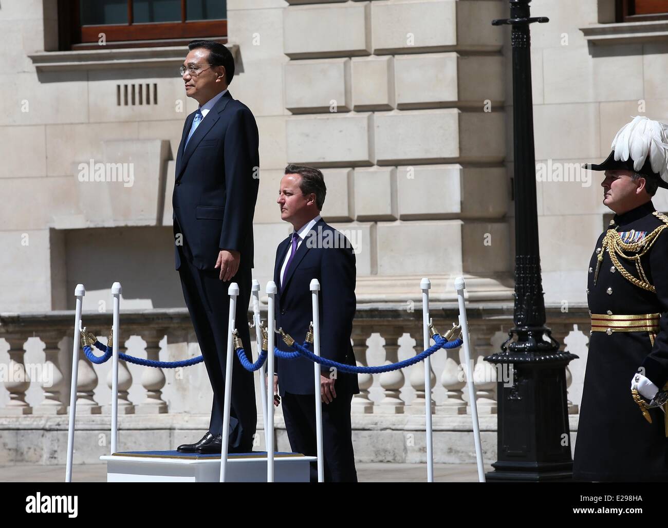 London, Britain. 17th June, 2014. Chinese Premier Li Keqiang (L ...