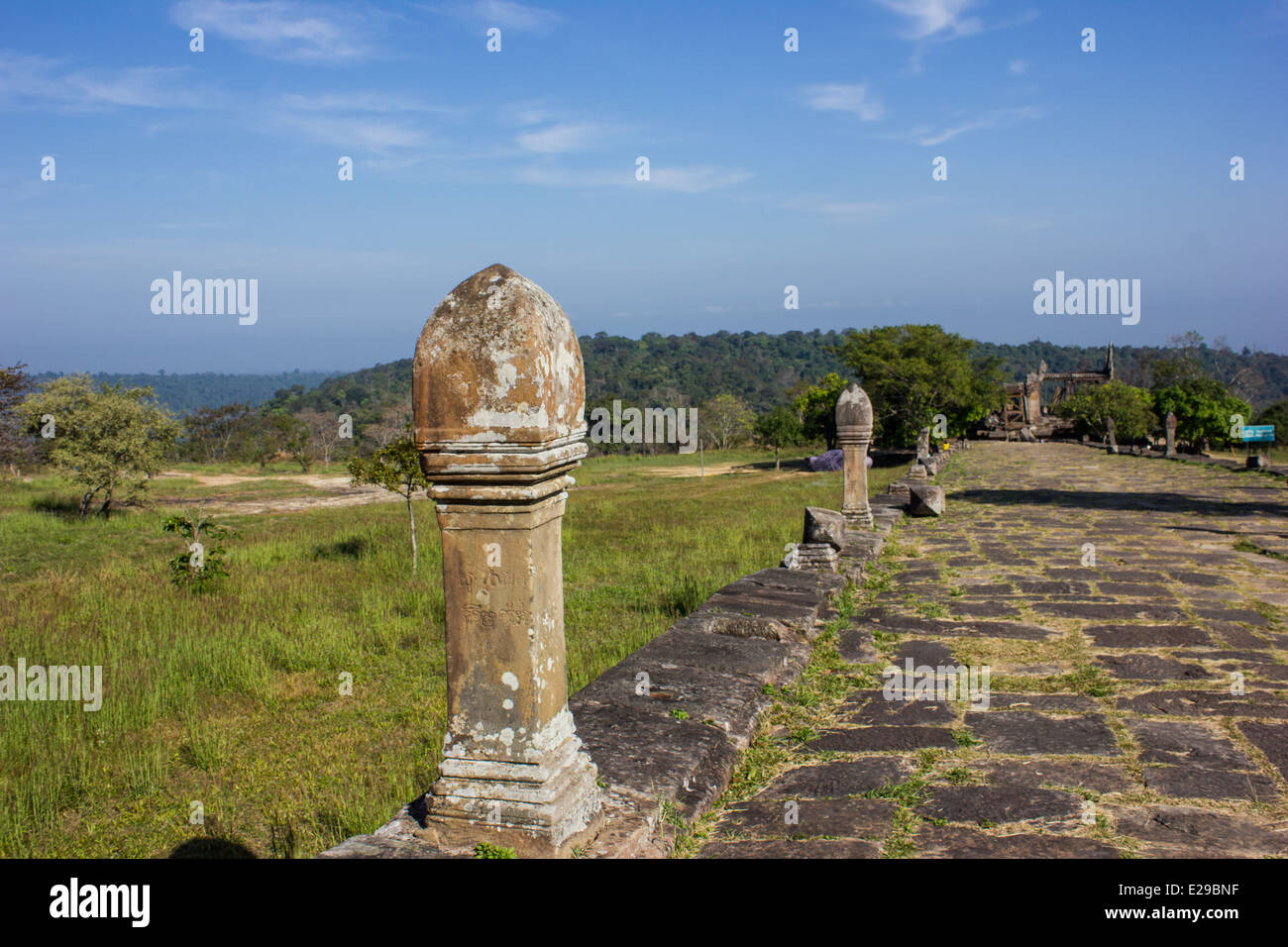 High status temple hi-res stock photography and images - Alamy