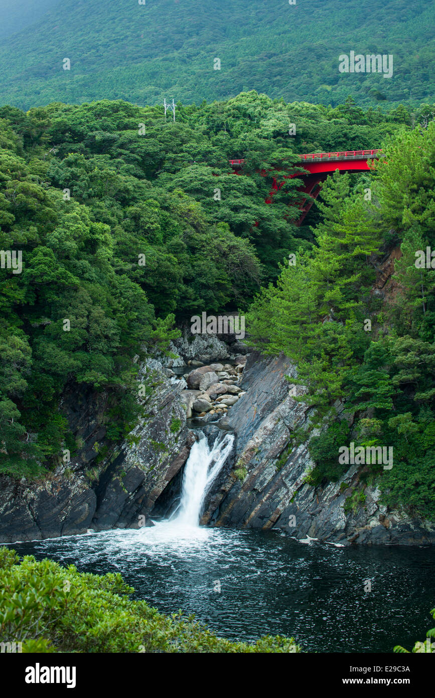 Toroki Falls, Yakushima, Kagoshima, Japan Stock Photo - Alamy