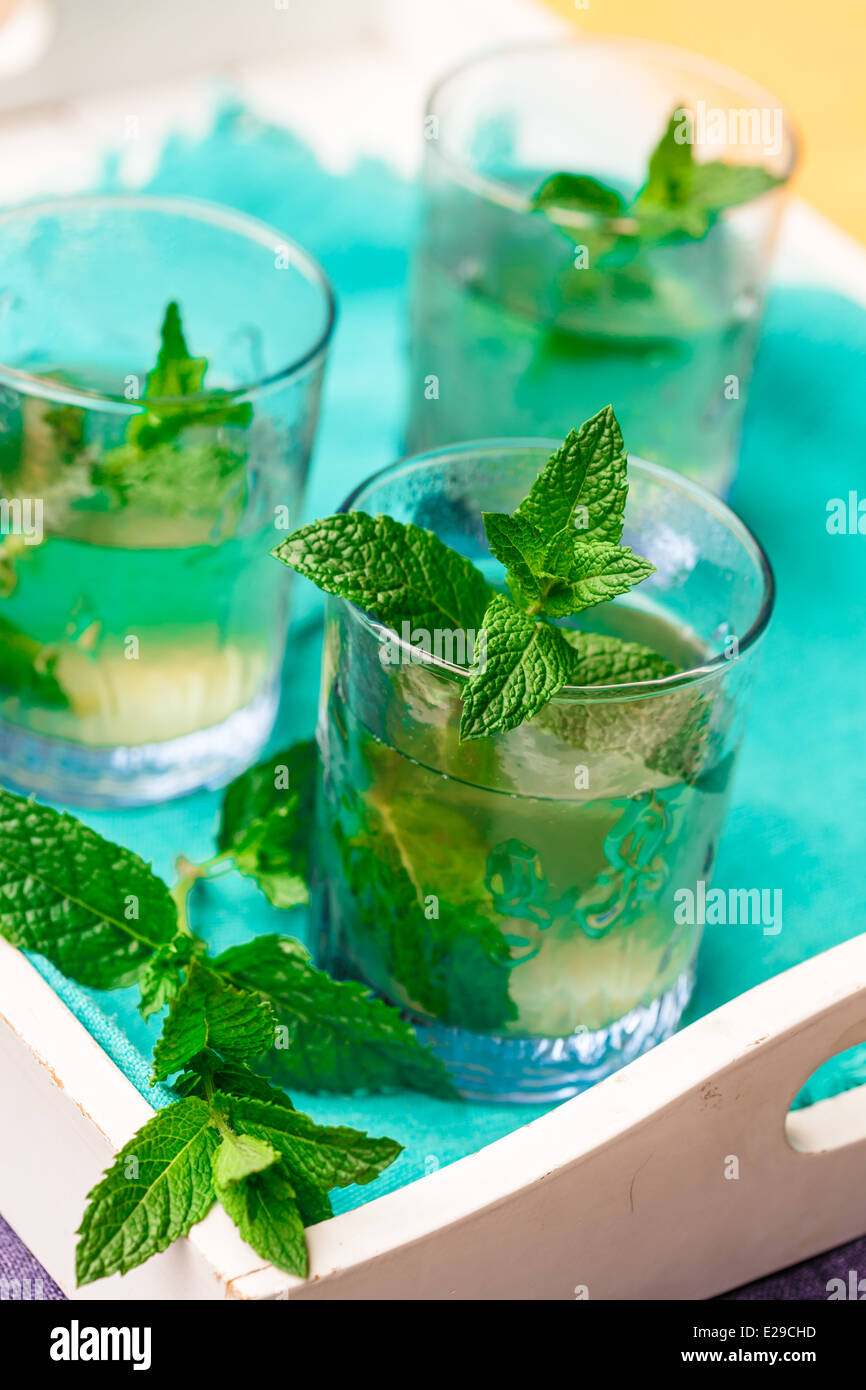 Fresh peppermint tea Stock Photo - Alamy