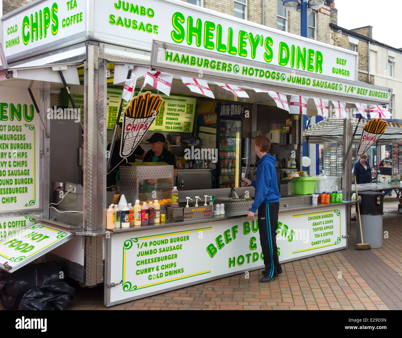 Fast food stall hi-res stock photography and images - Alamy