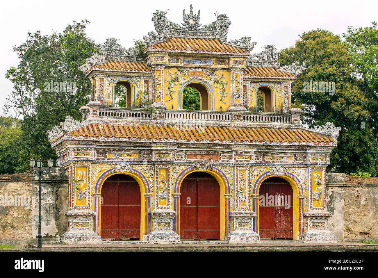Vietnam gate hi-res stock photography and images - Alamy