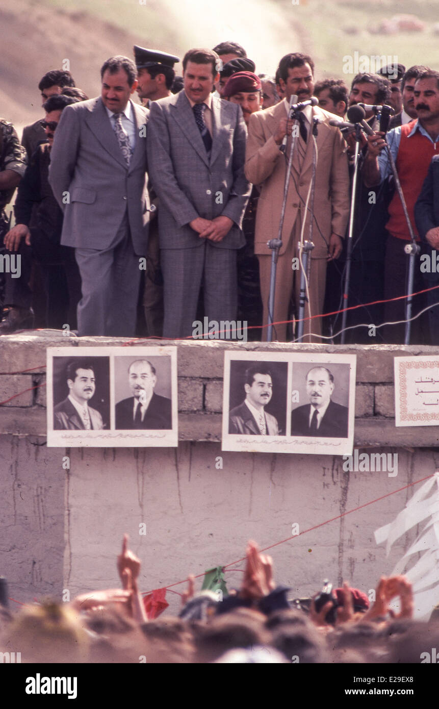 Crowd In 1970s High Resolution Stock Photography and Images - Alamy