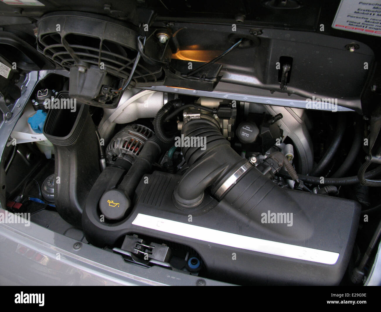 Porsche 997 Carrera S cabriolet in silver - engine view Stock Photo - Alamy