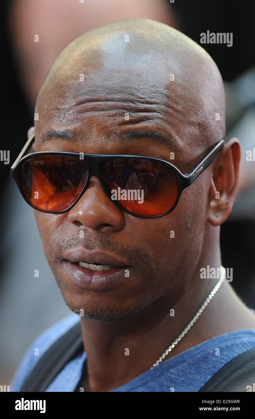 Dave chappelle show hi-res stock photography and images - Alamy