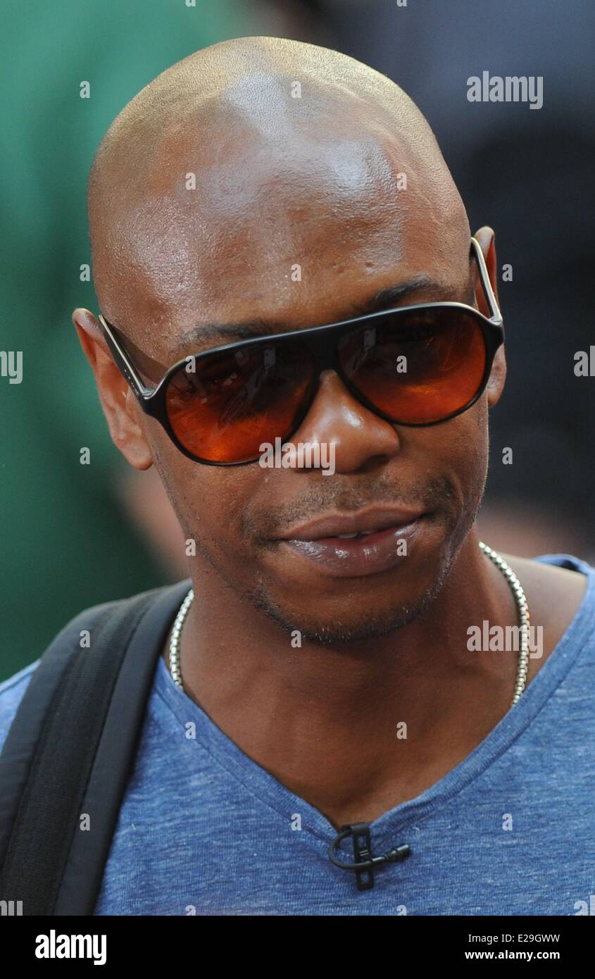 Dave chappelle 2014 hi-res stock photography and images - Alamy