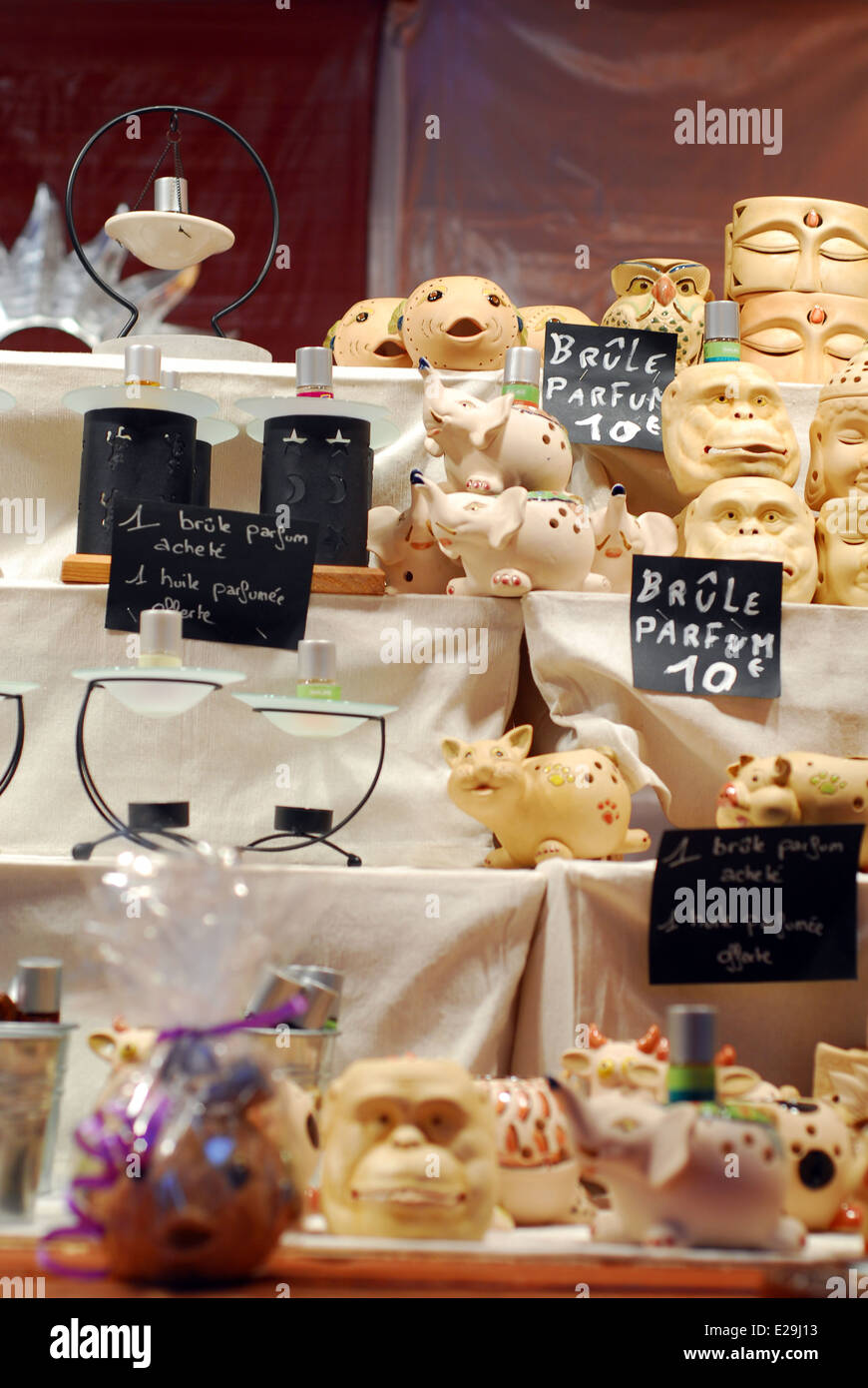 Handcrafted offerings hi-res stock photography and images - Alamy