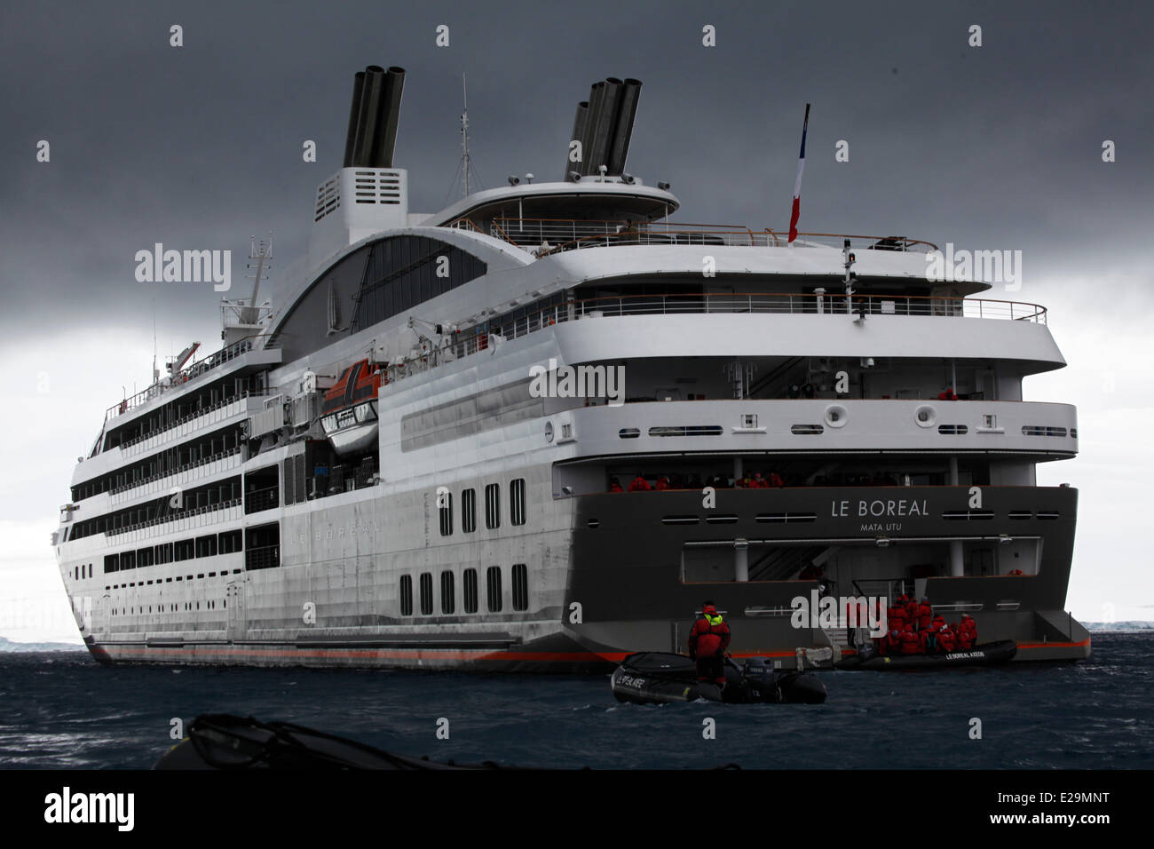 Antarctica, cruise on Boreal ship under Captain Etienne Garcia autority ...