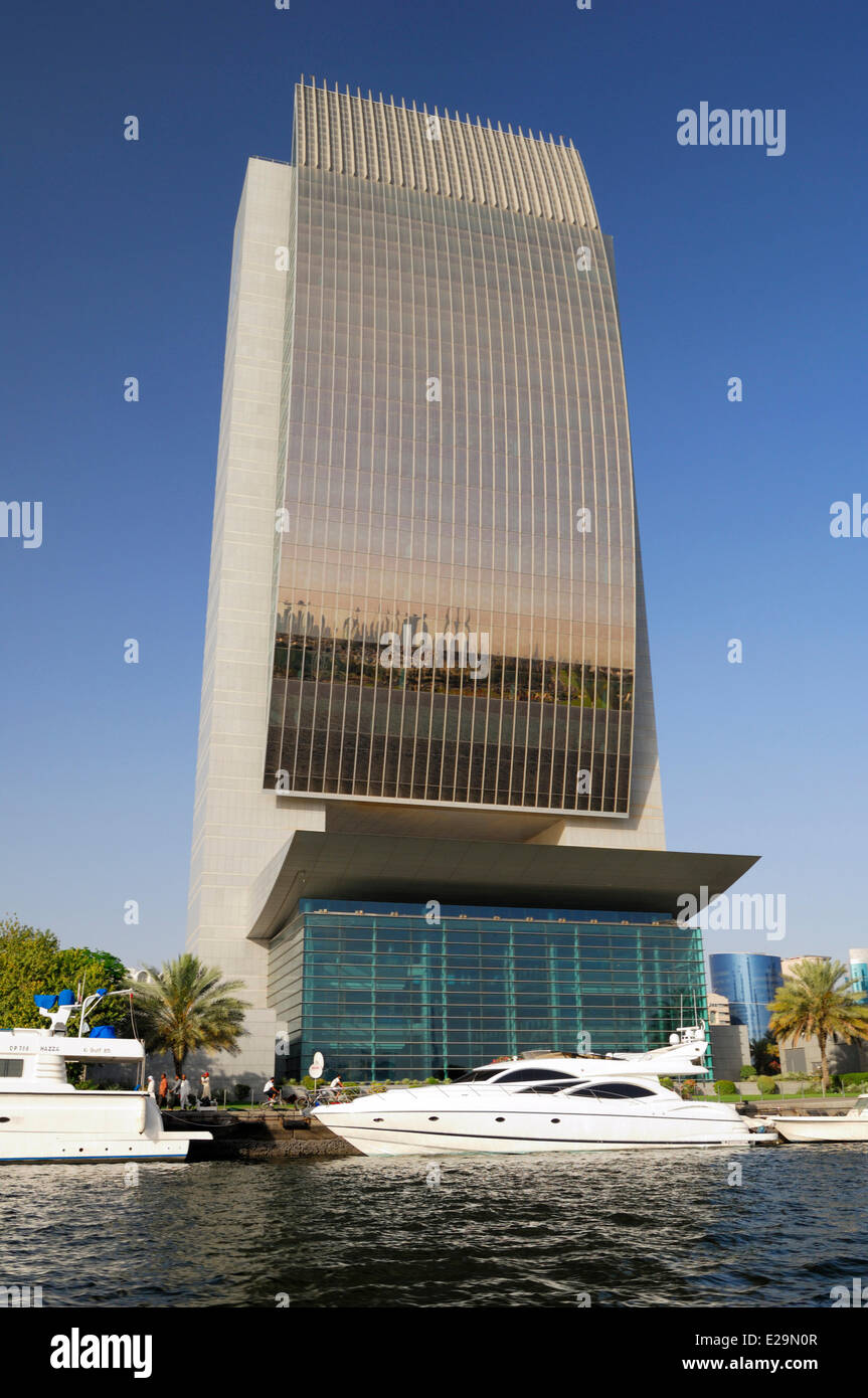 United Arab Emirates, Dubai emirate, Dubai, modern building sail shaped ...