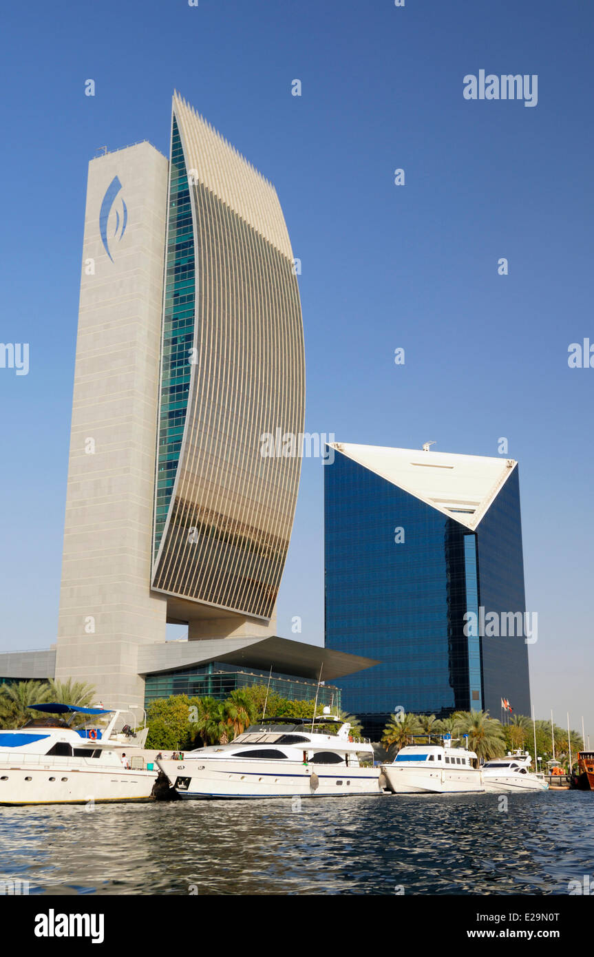 Arab bank building hi-res stock photography and images - Alamy