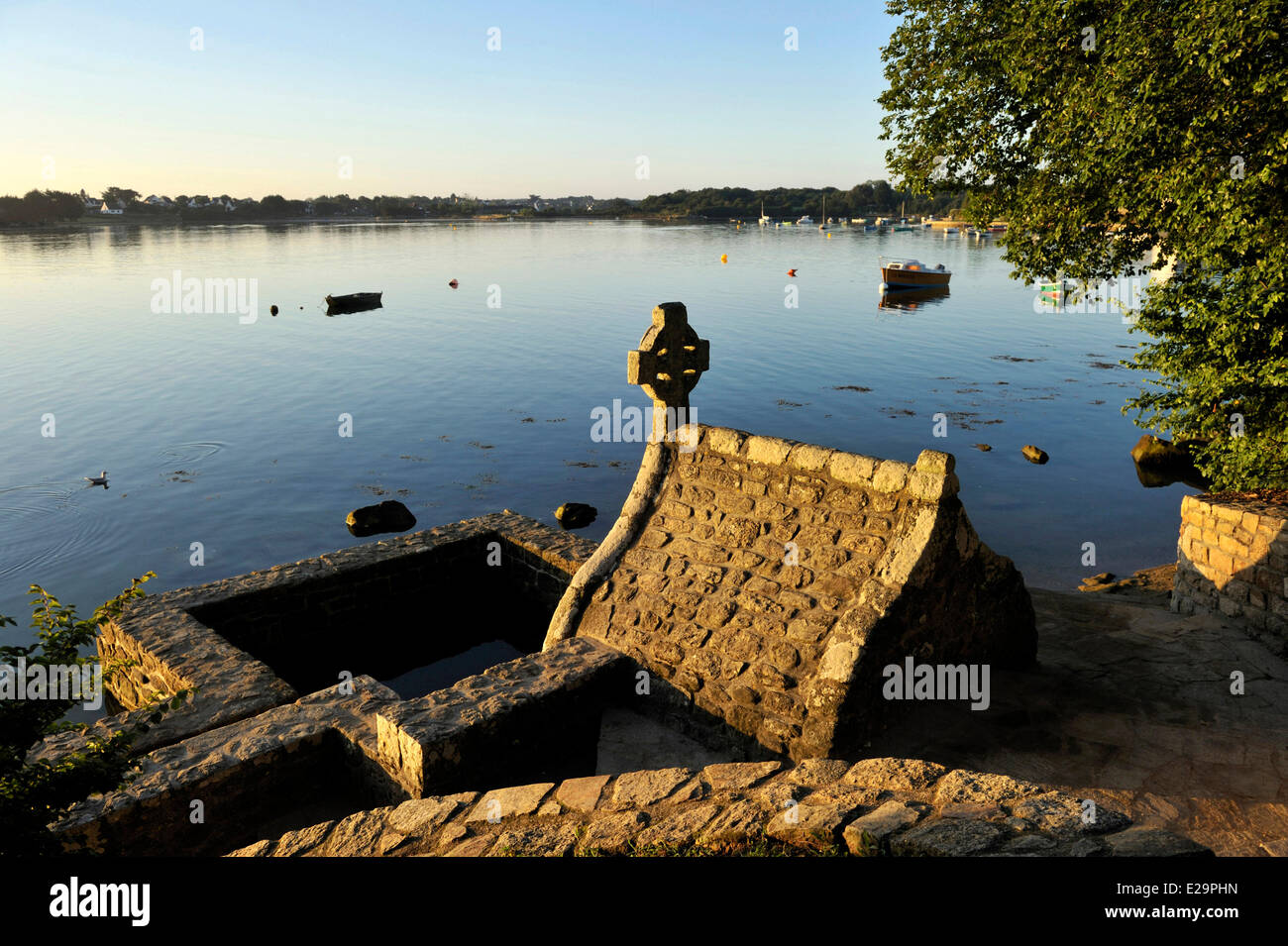Saint cados island hi-res stock photography and images - Alamy