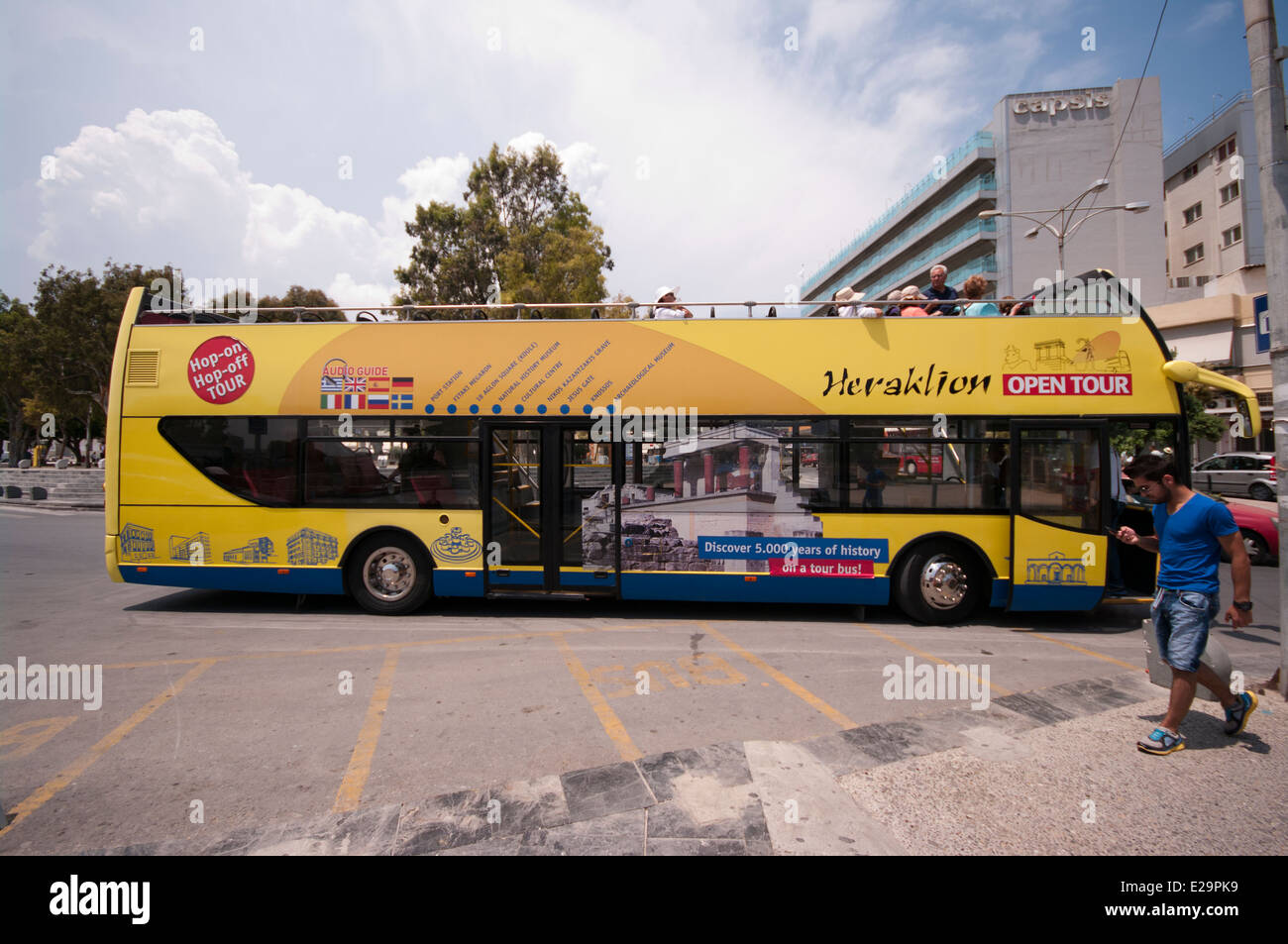Tourists On An Open Top Tour Bus Heraklion Crete Stock Photo - Alamy