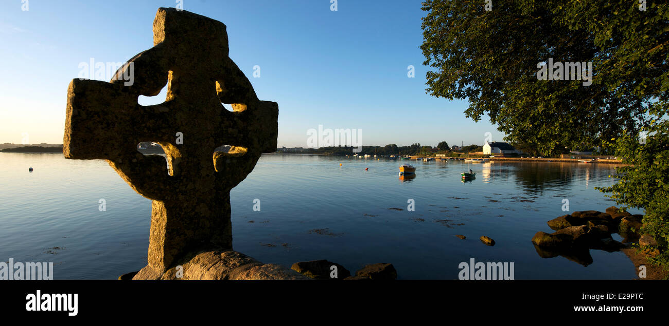 France, Morbihan, Etel River, Belz, Ile de Saint Cado (Saint Cado's ...