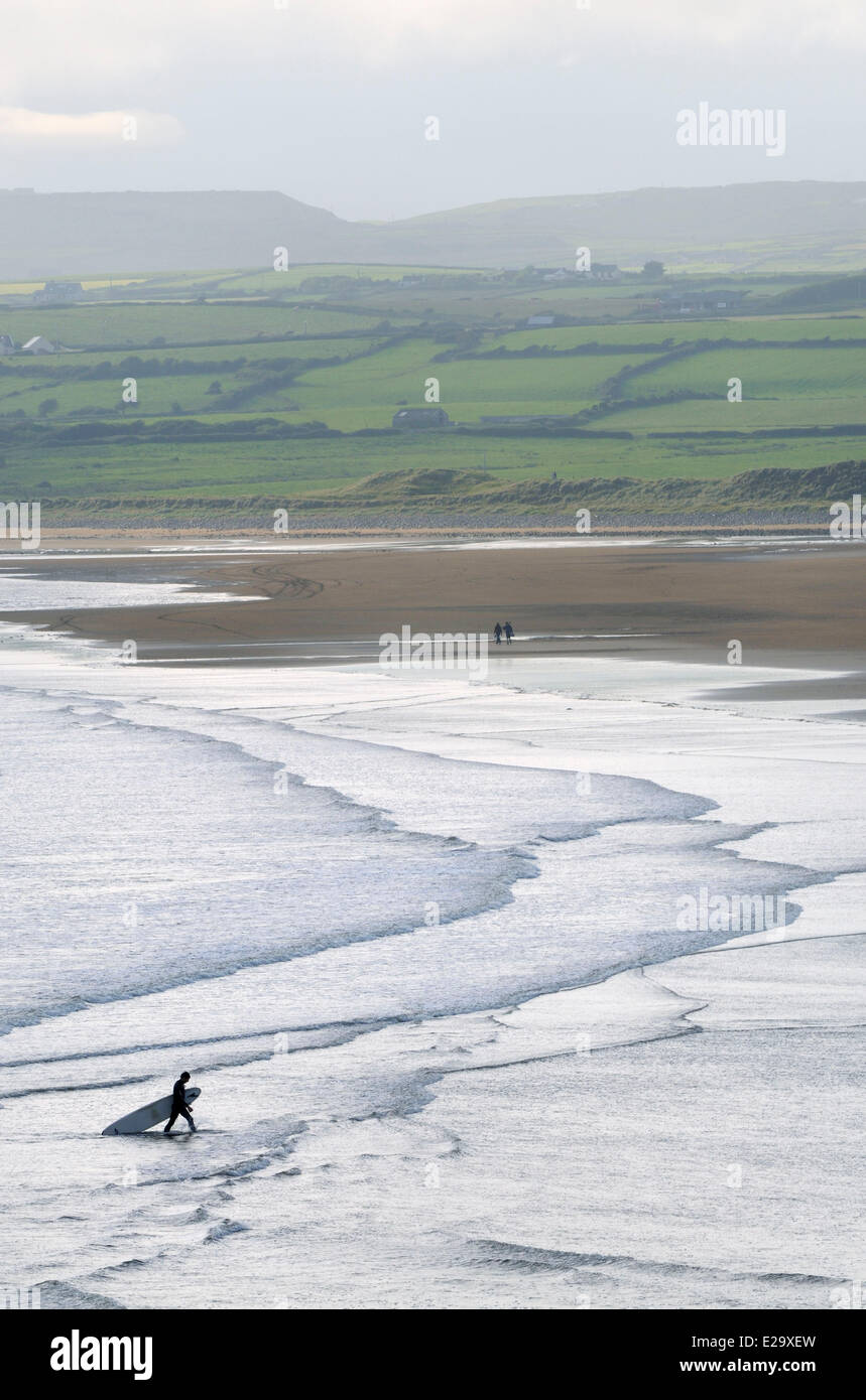 Ireland, County Clare, Lahinch, Liscannor bay Stock Photo - Alamy