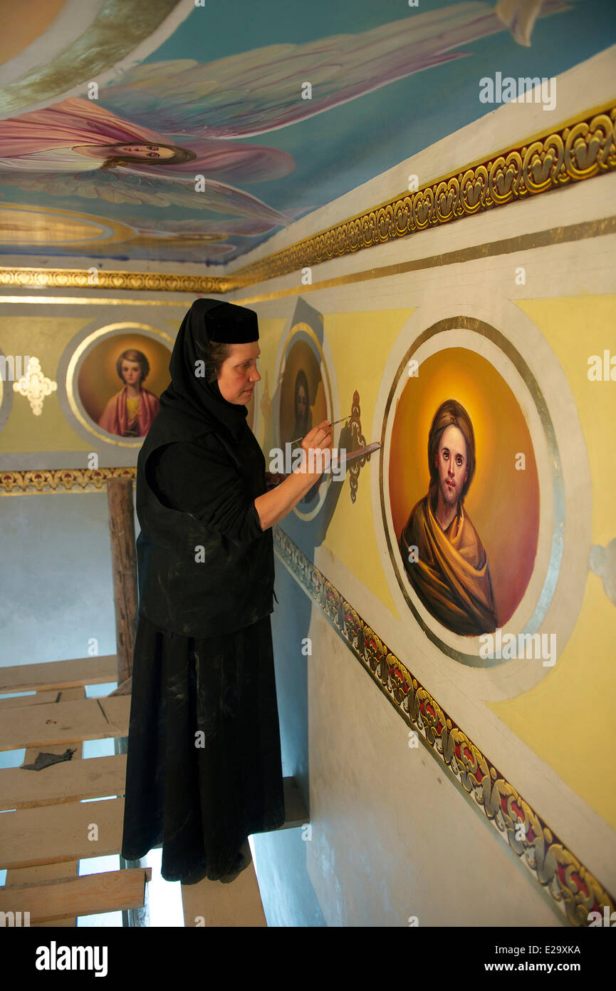 Sister elena bodnar hi-res stock photography and images - Alamy