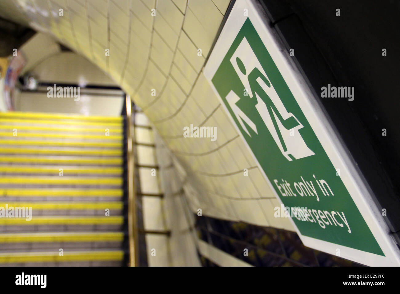Bank station underground exit london hi-res stock photography and ...