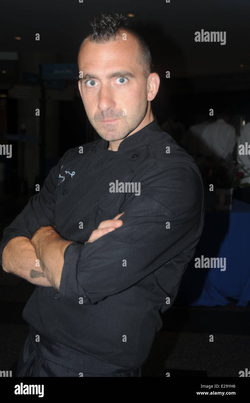 Marc forgione hi-res stock photography and images - Alamy