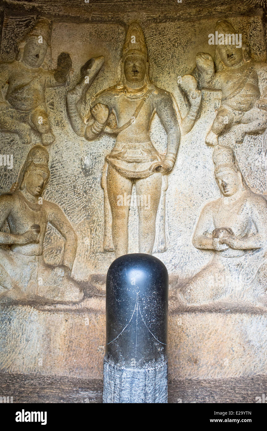 Trimurti hindu hi-res stock photography and images - Alamy