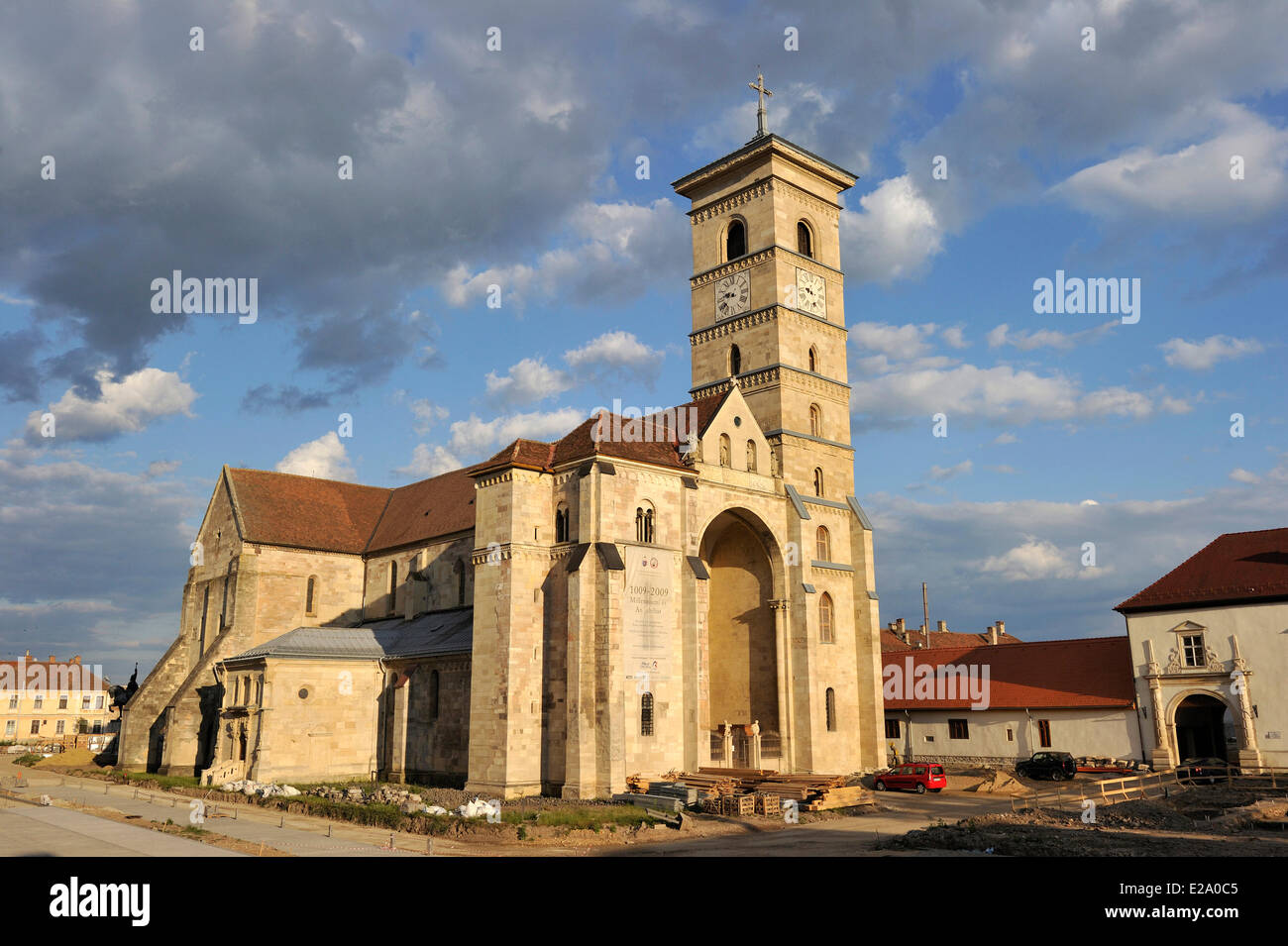 Alba iulia cathedral hi-res stock photography and images - Alamy