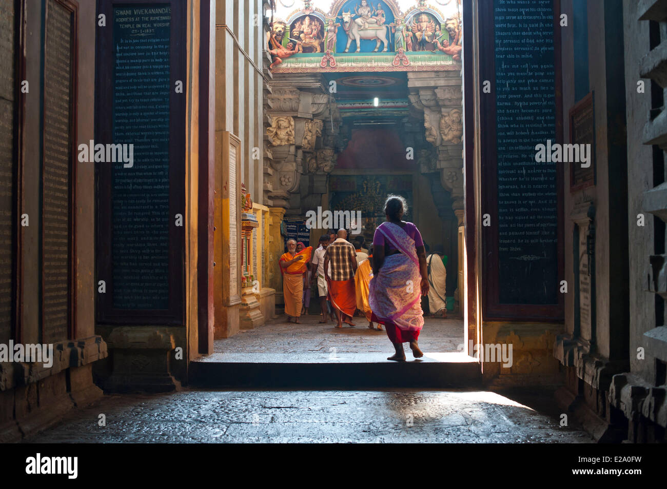 Rameswaram temple hi-res stock photography and images - Alamy