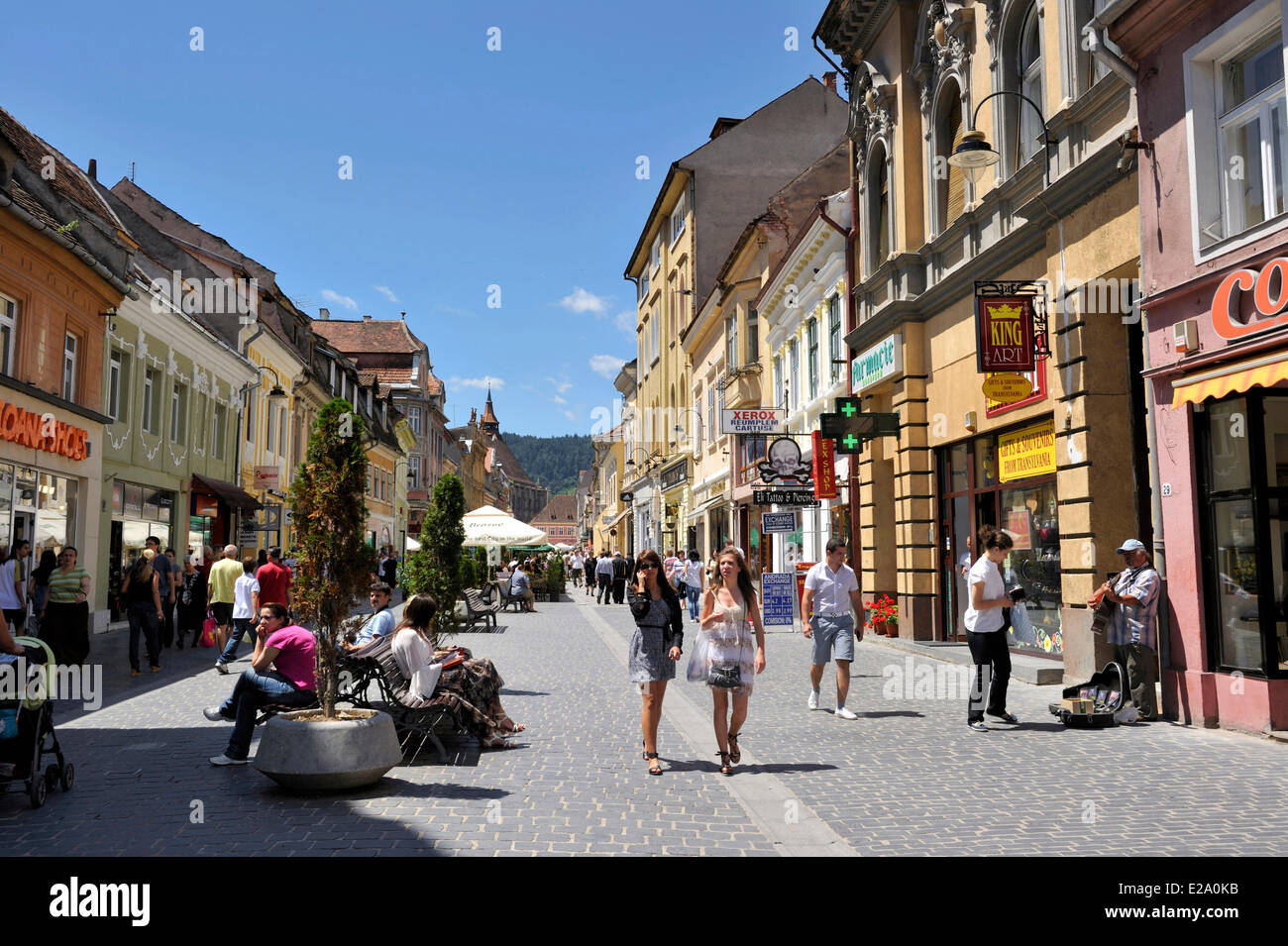 Romania, Transylvania, Brasov, strada Republicii Stock Photo - Alamy