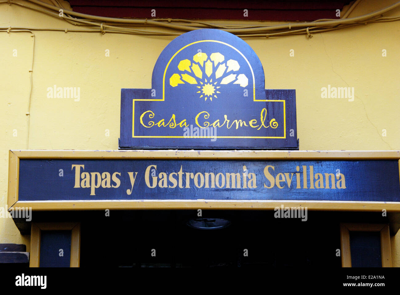 Tapas bar sign hi-res stock photography and images - Alamy