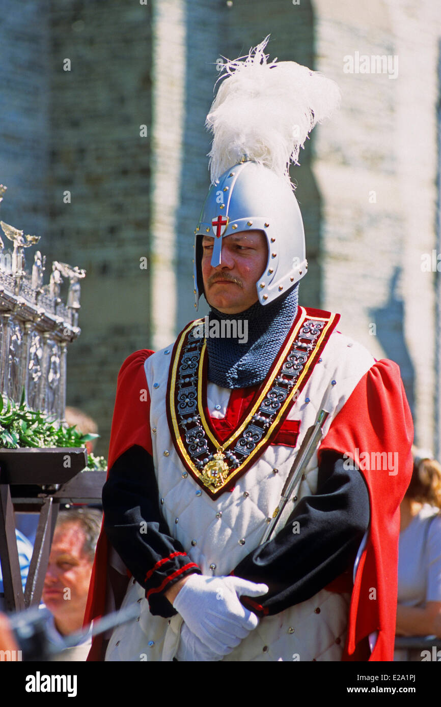 Belgium, Western Flanders, Bruges, Knight guardian of the reliquary ...