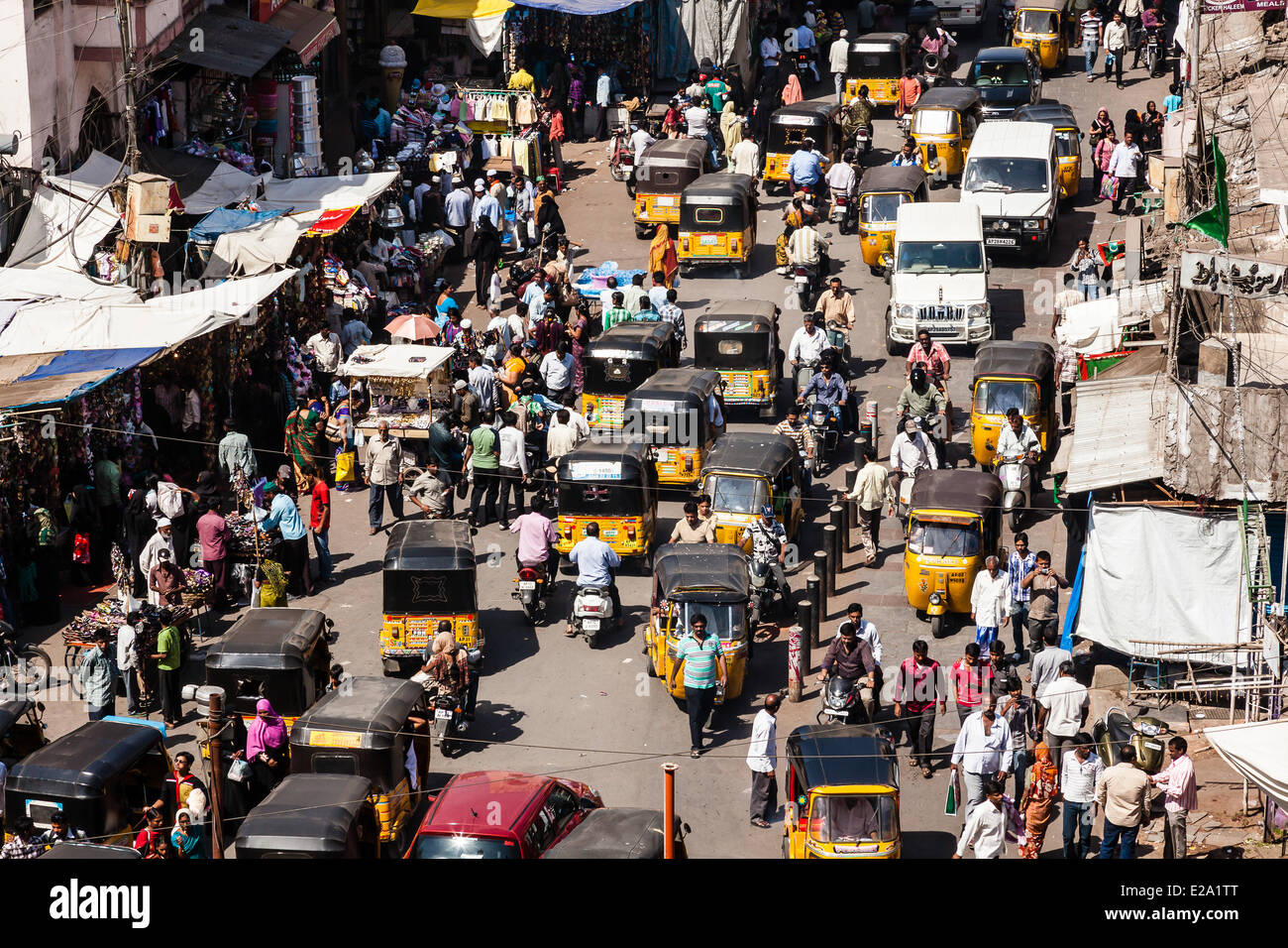 India, Andhra Pradesh state, Hyderabad, crowded road viewed from the ...