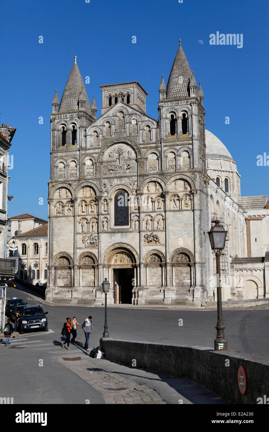 France, Charente, Angouleme, St Pierre church Stock Photo - Alamy