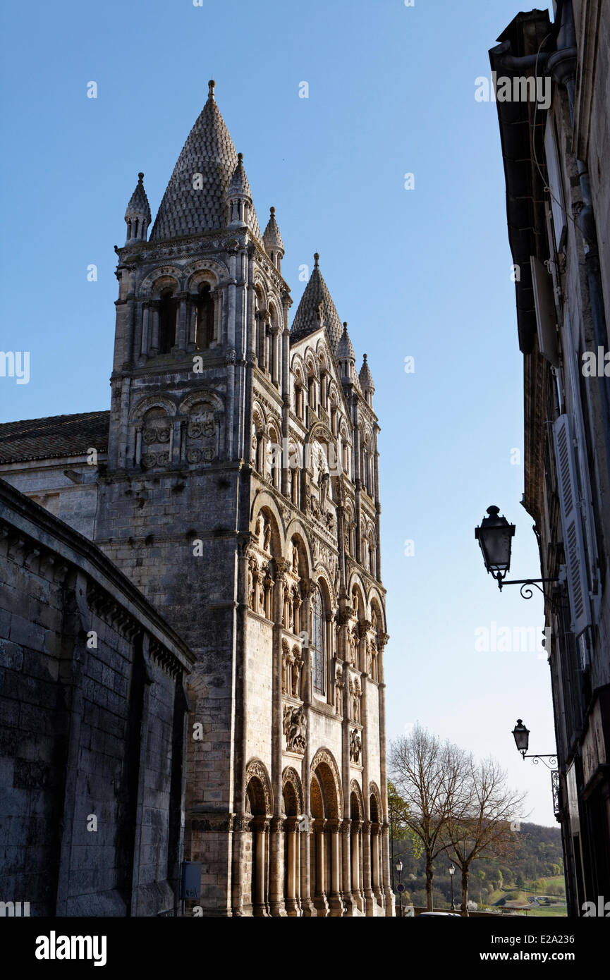 France, Charente, Angouleme, St Pierre church Stock Photo - Alamy