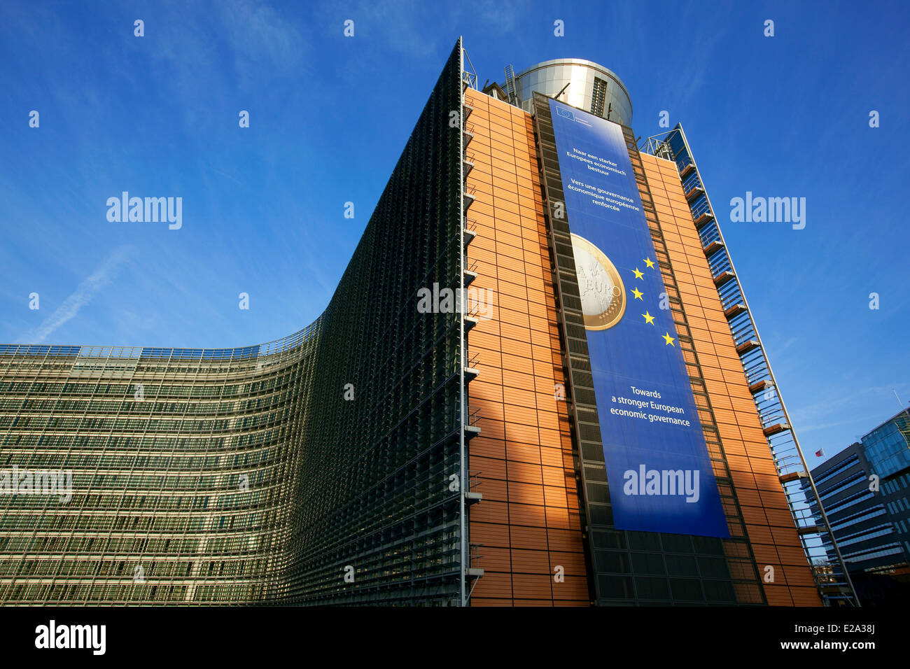 The european commission brussels hi-res stock photography and images ...