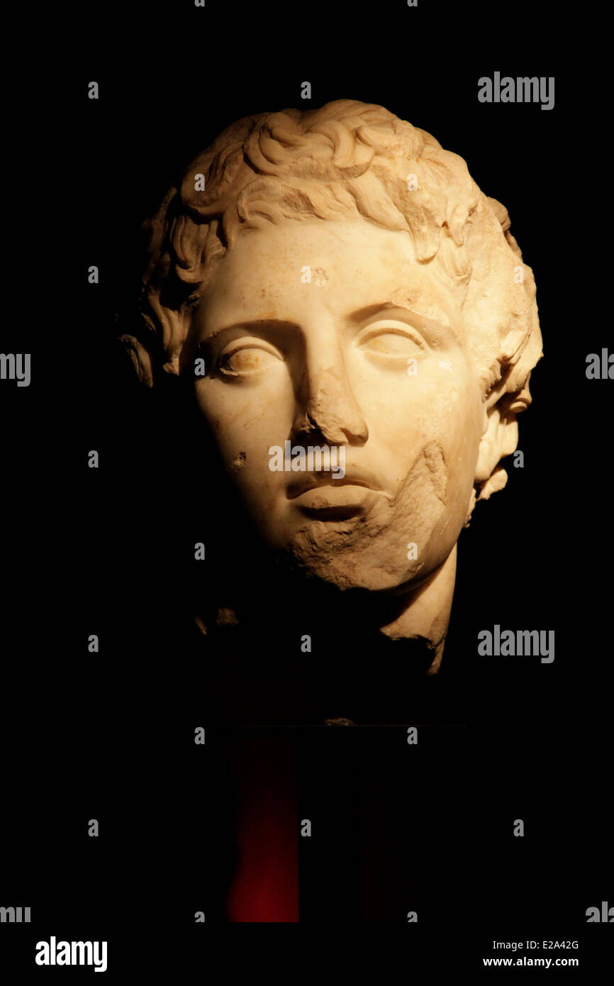 Tongeren belgium gallo roman museum hi-res stock photography and images ...