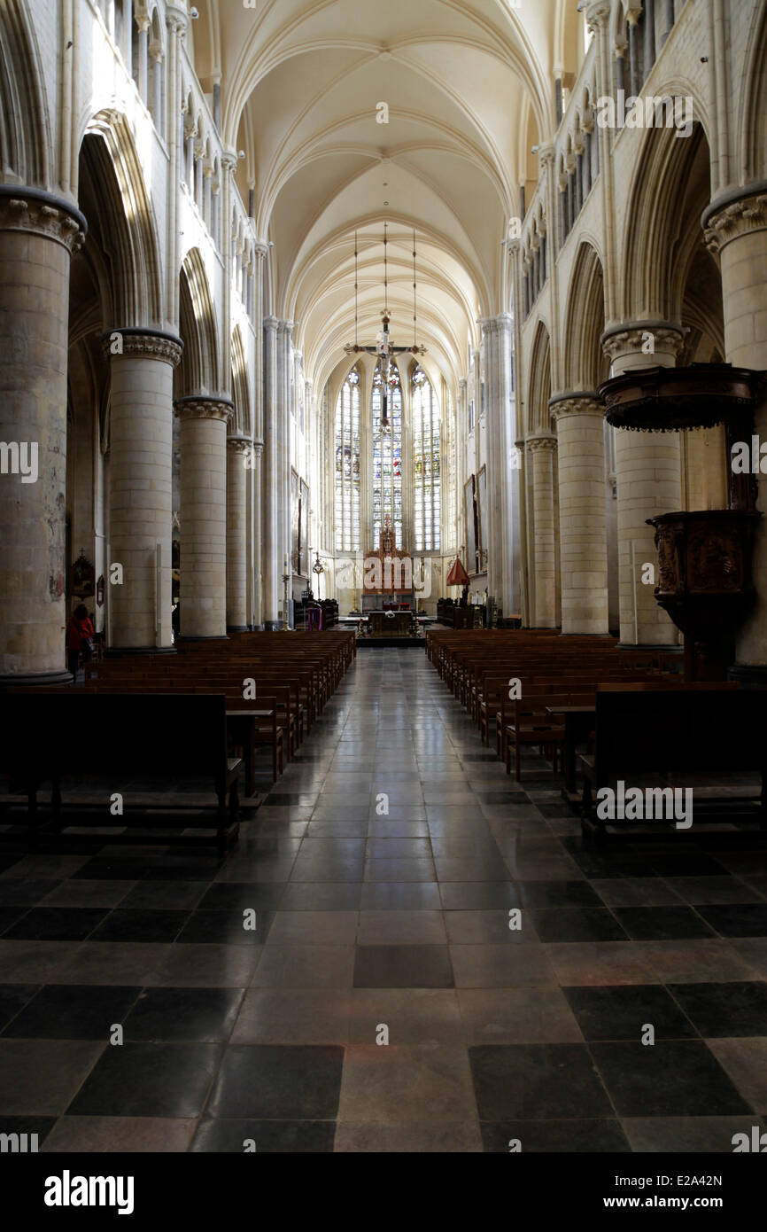 Basilica tongeren hi-res stock photography and images - Alamy