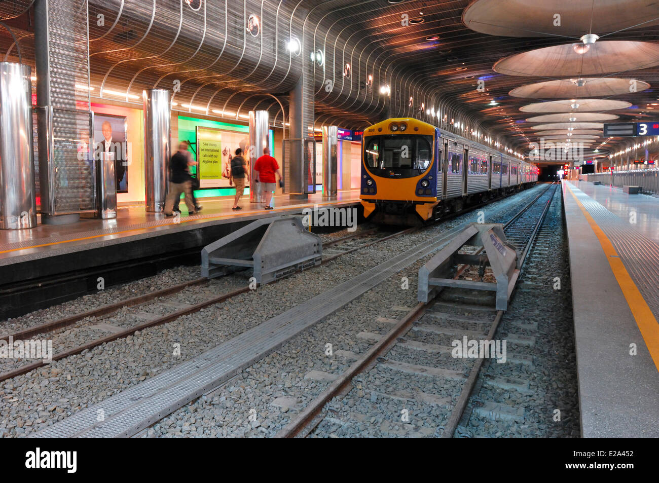Auckland rail station hi-res stock photography and images - Alamy
