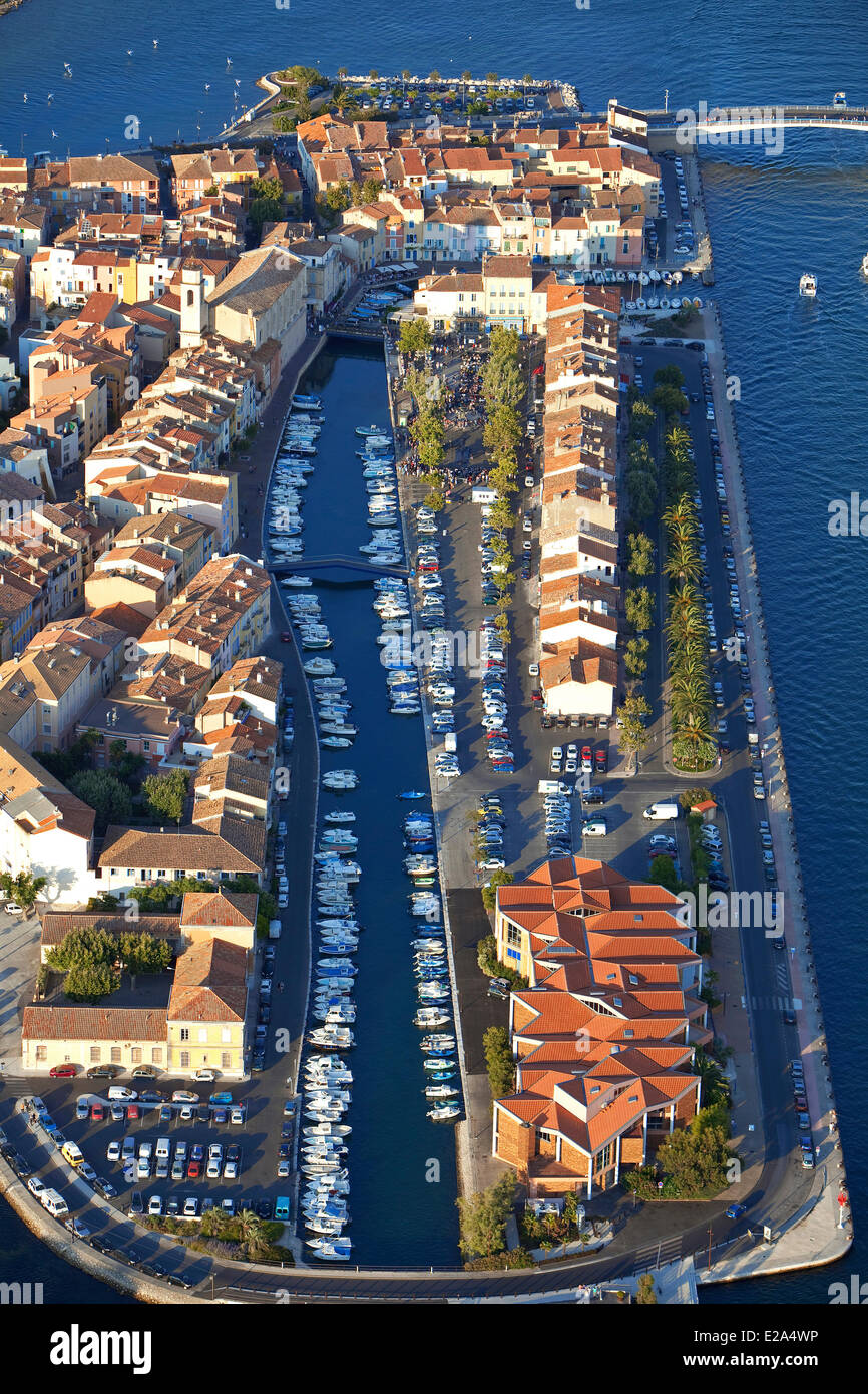 Madeleine island hi-res stock photography and images - Alamy