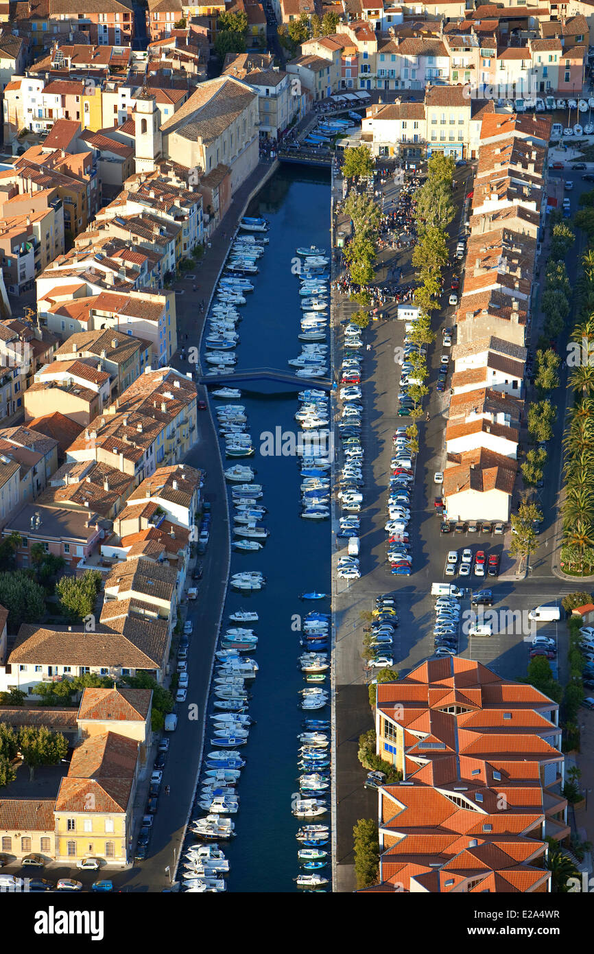 Martigues church hi-res stock photography and images - Alamy