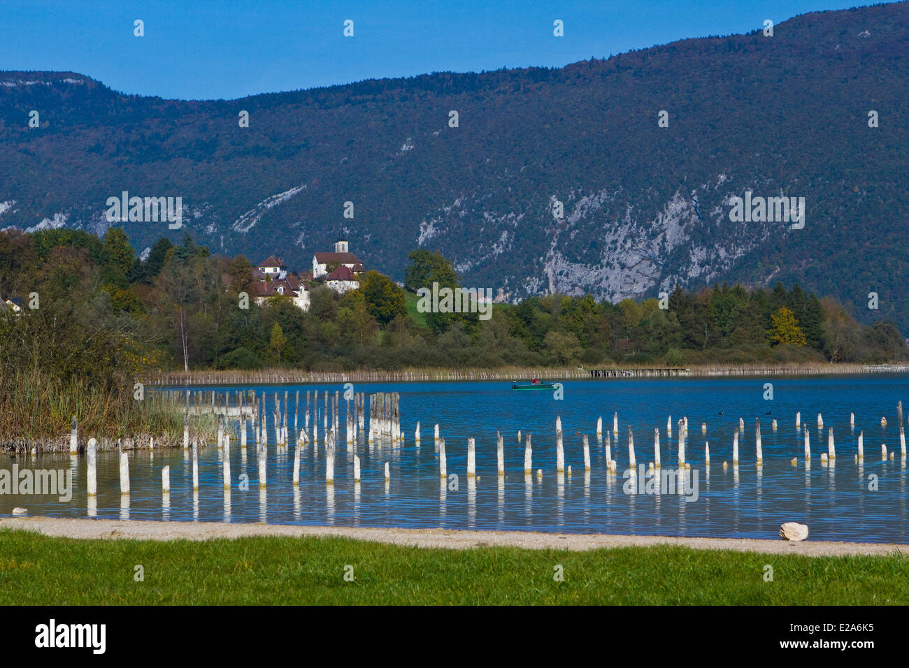 France, Savoie, Lac d'Aiguebelette (Aiguebelette lake) near Chambery ...