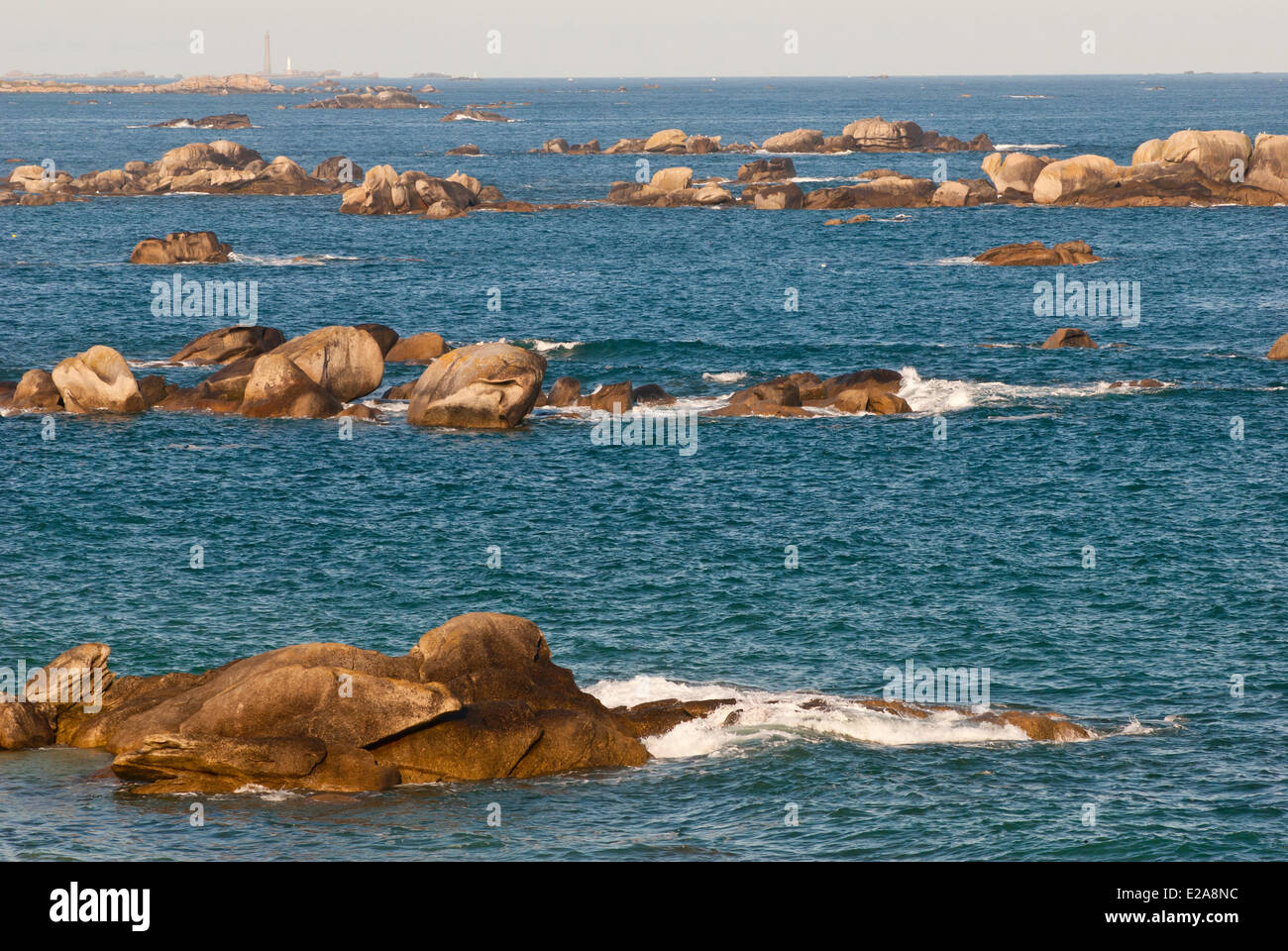 France, Finistere, Pays Pagan, Kerlouan, Meneham beach, rocky coast ...