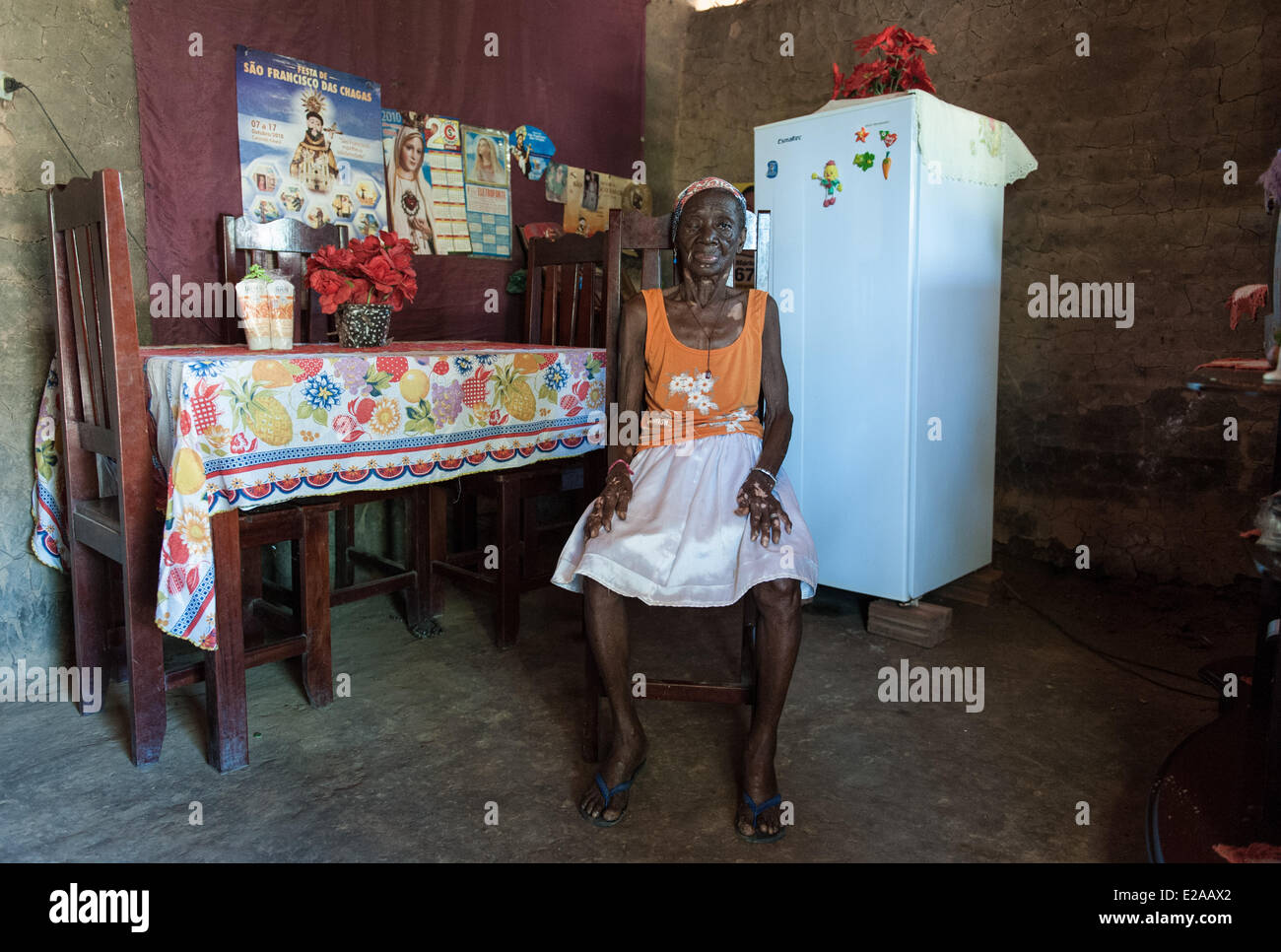 Euny Vjana is 100 years old and lives with her family near Codó ...