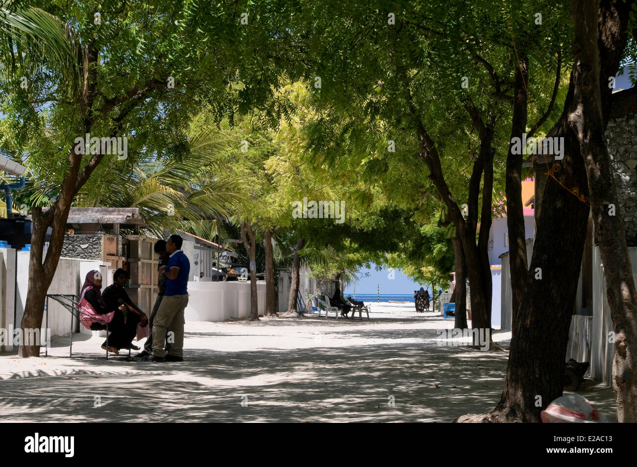 Maldives local people hi-res stock photography and images - Alamy