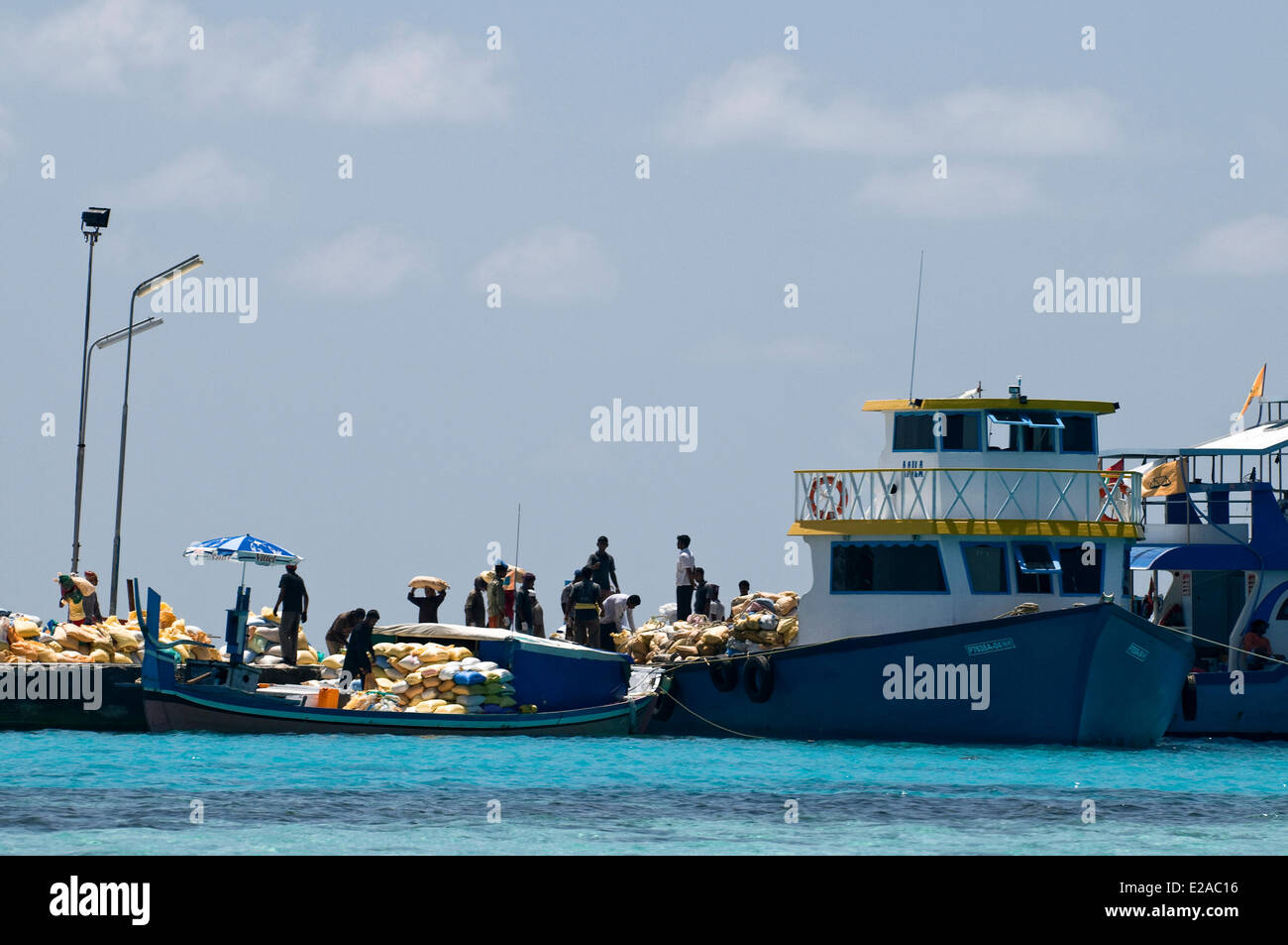 Maldives local people hi-res stock photography and images - Alamy