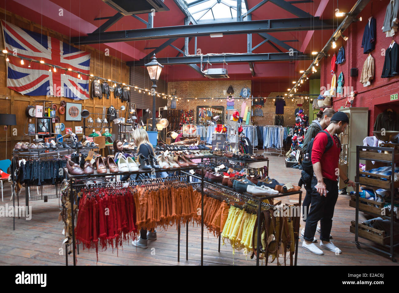East end london, brick lane, fashion hi-res stock photography and ...
