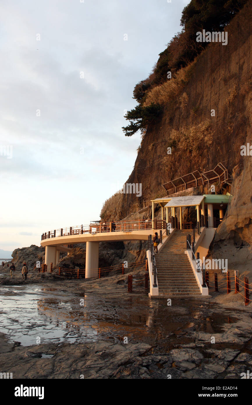 Japan: Coast of island Enoshima (south of Tokyo Stock Photo - Alamy